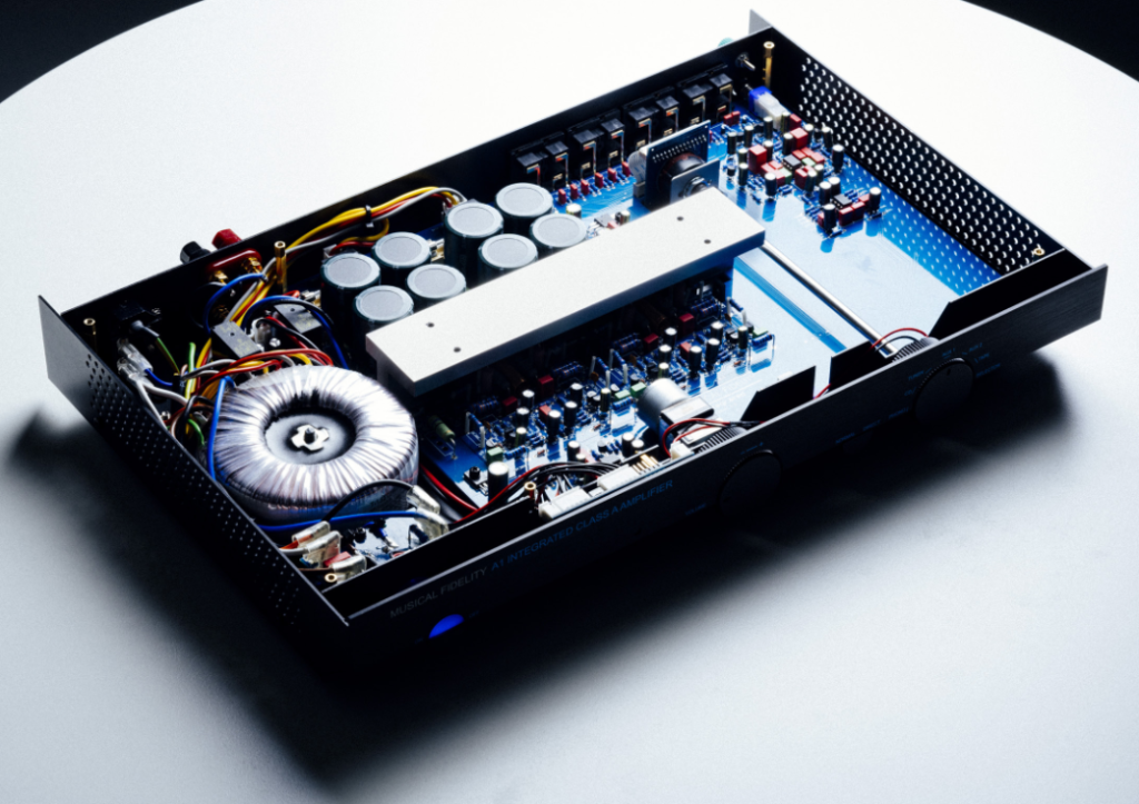 MUSICAL FIDELITY remet son amplificateur intégré A1 au goût du jour ...